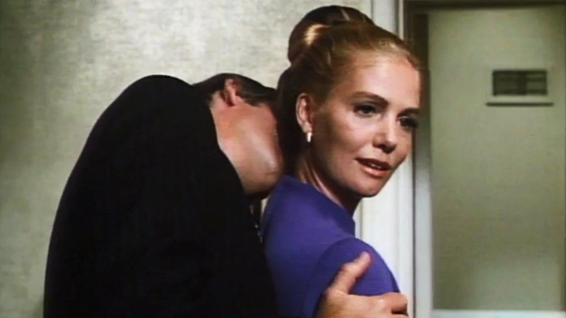 The Bold Ones: The Senator - Season 1 Episode 1: To Taste of Death But Once