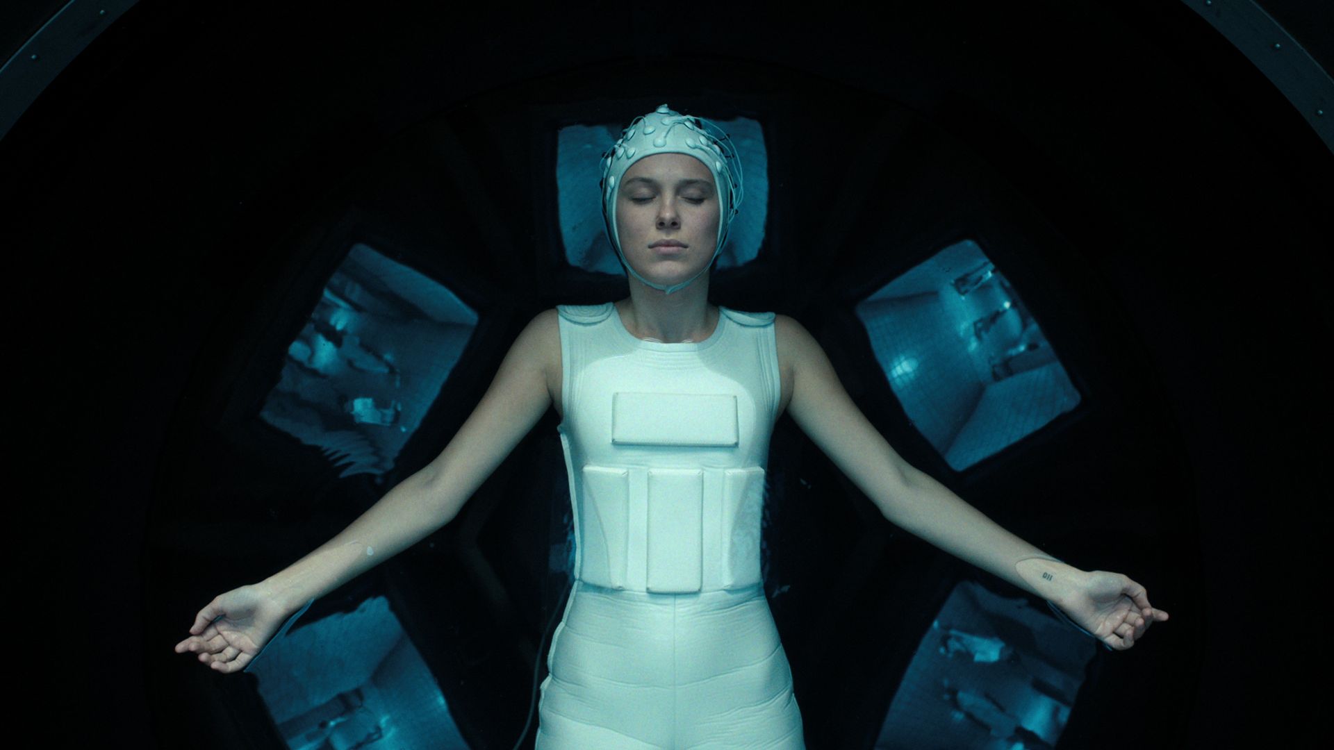 Stranger Things - Season 4 Episode 5: Chapter Five: The Nina Project