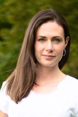 Lindsey Chapman | Bio | Filmography
