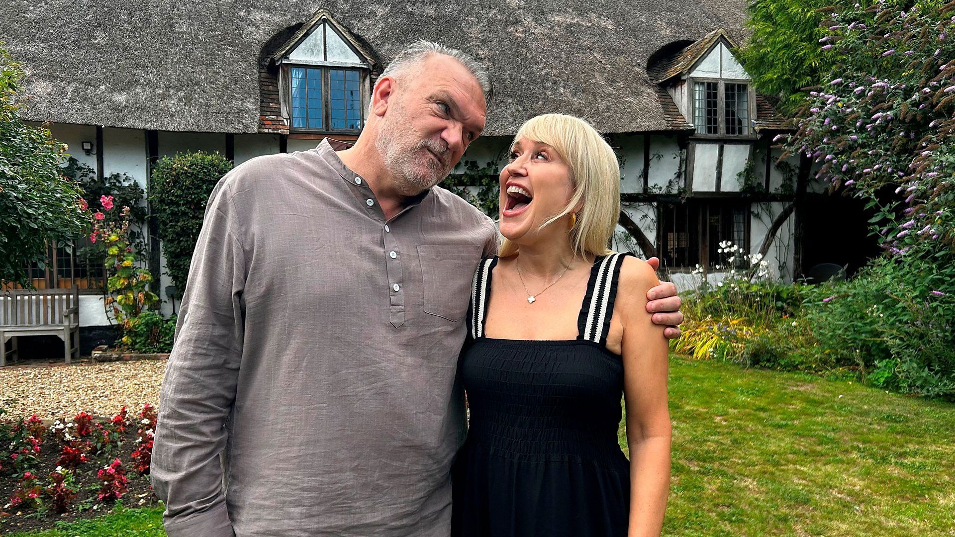 Celebrity Escape to the Country - Season 3 Episode 1: Neil 'Razor' Ruddock