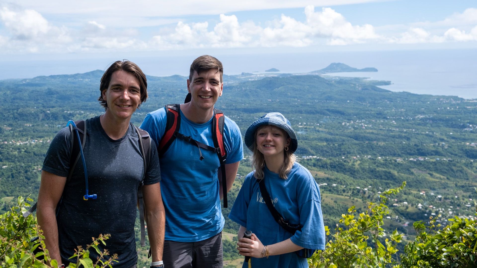 Fantastic Friends - Season 1 Episode 1: St. Lucia